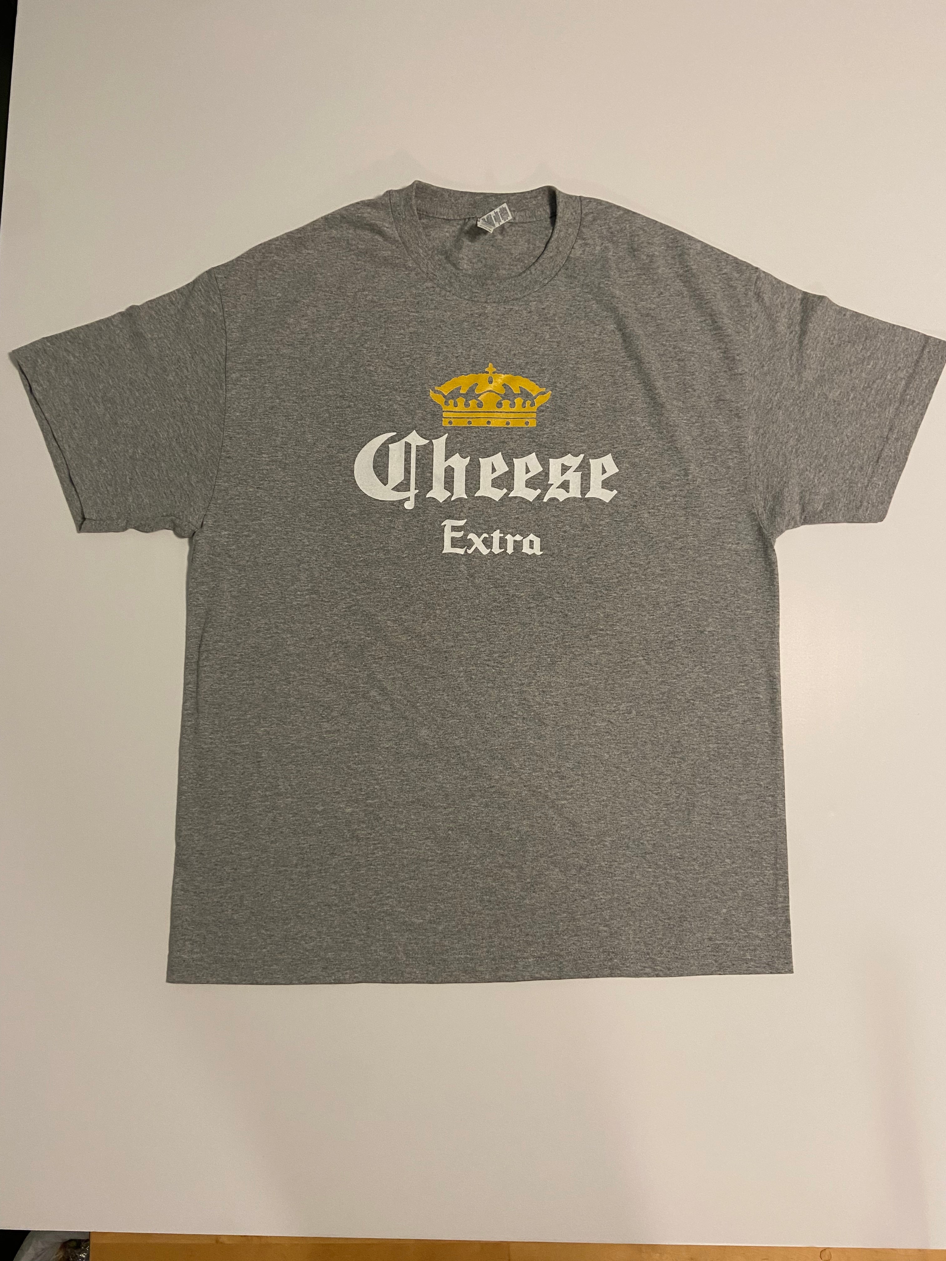 “Cheeseaholic” T-Shirt – Masson Cheese Market